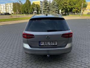 Grey Volkswagen Passat 2016 in Siauliai, with an engine capacity of 1.60 L and mileage of 337 thousand km for 7900 €, photo 5 on AUTOMOTO.COM.LV