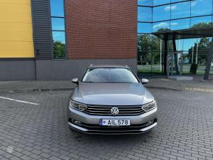 Grey Volkswagen Passat 2016 in Siauliai, with an engine capacity of 1.60 L and mileage of 337 thousand km for 7900 €, photo 8 on AUTOMOTO.COM.LV