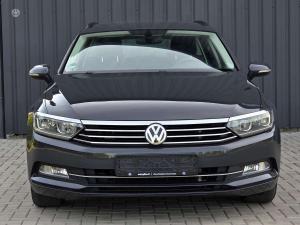 Grey Volkswagen Passat 2016 in Kaunas, with an engine capacity of 1.60 L and mileage of 300 thousand km for 8250 €, photo 3 on AUTOMOTO.COM.LV