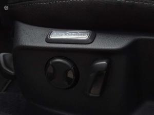 Grey Volkswagen Passat 2016 in Kaunas, with an engine capacity of 1.60 L and mileage of 300 thousand km for 8250 €, photo 8 on AUTOMOTO.COM.LV