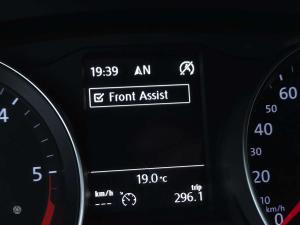 Grey Volkswagen Passat 2016 in Kaunas, with an engine capacity of 1.60 L and mileage of 300 thousand km for 8250 €, photo 11 on AUTOMOTO.COM.LV