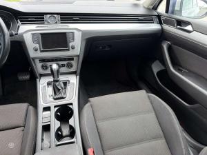 Grey Volkswagen Passat 2016 in Panevezys, with an engine capacity of 1.97 L and mileage of 261 thousand km for 8650 €, photo 17 on AUTOMOTO.COM.LV
