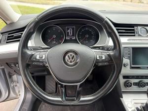 Grey Volkswagen Passat 2016 in Panevezys, with an engine capacity of 1.97 L and mileage of 261 thousand km for 8650 €, photo 22 on AUTOMOTO.COM.LV