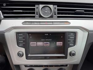 Grey Volkswagen Passat 2016 in Panevezys, with an engine capacity of 1.97 L and mileage of 261 thousand km for 8650 €, photo 26 on AUTOMOTO.COM.LV
