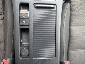 Grey Volkswagen Passat 2016 in Panevezys, with an engine capacity of 1.97 L and mileage of 261 thousand km for 8650 €, photo 29 on AUTOMOTO.COM.LV