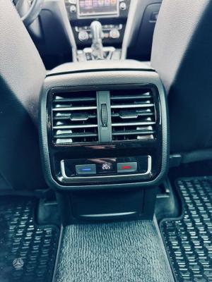 Pelēks Volkswagen Passat 2016 Kauņa, ar dzinēja tilpumu 1.97 L un nobraukumu 300 tūkst. km par 10100 €, foto 17 vietnē AUTOMOTO.COM.LV