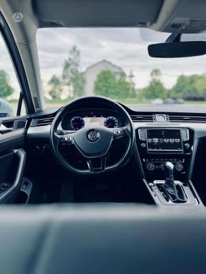 Pelēks Volkswagen Passat 2016 Kauņa, ar dzinēja tilpumu 1.97 L un nobraukumu 300 tūkst. km par 10100 €, foto 18 vietnē AUTOMOTO.COM.LV