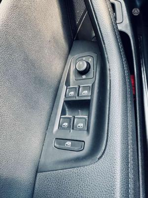 Pelēks Volkswagen Passat 2016 Kauņa, ar dzinēja tilpumu 1.97 L un nobraukumu 300 tūkst. km par 10100 €, foto 22 vietnē AUTOMOTO.COM.LV