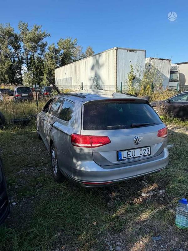 Volkswagen Passat 2016 Viļņa vietnē Pelēks Volkswagen Passat 2016 Viļņa, ar dzinēja tilpumu 1.97 L un nobraukumu 360 tūkst. km par 2300 €, foto 6 vietnē AUTOMOTO.COM.LV