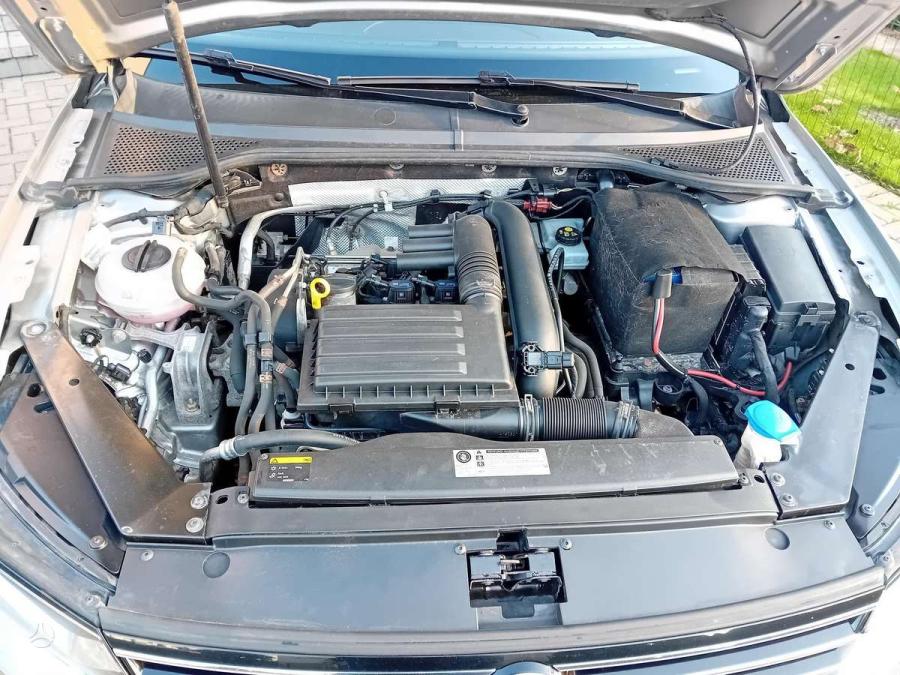 Grey Volkswagen Passat 2016 in Vilnius, with an engine capacity of 1.40 L and mileage of 186 thousand km for 8700 €, photo 7 on AUTOMOTO.COM.LV
