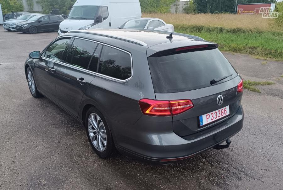Pelēks Volkswagen Passat 2016 Alīta, ar dzinēja tilpumu 1.40 L un nobraukumu 295 tūkst. km par 7999 €, foto 6 vietnē AUTOMOTO.COM.LV