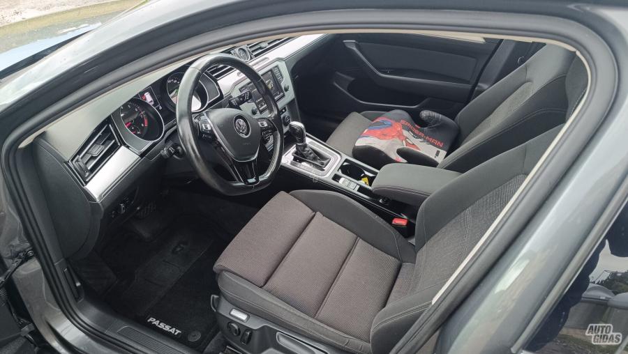 Pelēks Volkswagen Passat 2016 Alīta, ar dzinēja tilpumu 1.40 L un nobraukumu 295 tūkst. km par 7999 €, foto 11 vietnē AUTOMOTO.COM.LV