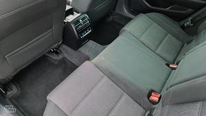 Pelēks Volkswagen Passat 2016 Alīta, ar dzinēja tilpumu 1.40 L un nobraukumu 295 tūkst. km par 7999 €, foto 13 vietnē AUTOMOTO.COM.LV