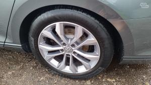 Pelēks Volkswagen Passat 2016 Alīta, ar dzinēja tilpumu 1.40 L un nobraukumu 295 tūkst. km par 7999 €, foto 18 vietnē AUTOMOTO.COM.LV