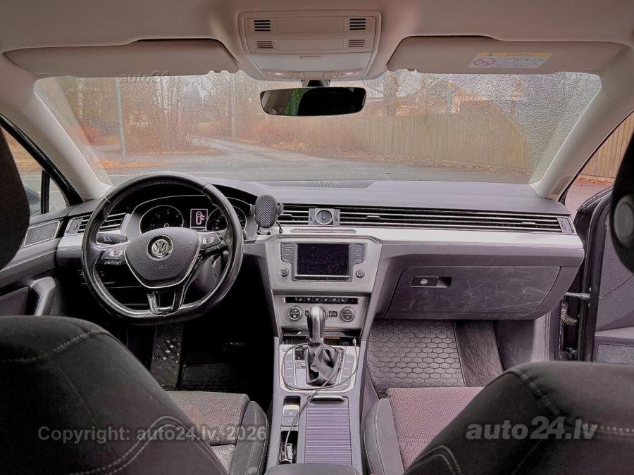 Pelēks Volkswagen Passat 2016 Tallina, ar dzinēja tilpumu 2.00 L un nobraukumu 451 tūkst. km par 7500 €, foto 12 vietnē AUTOMOTO.COM.LV