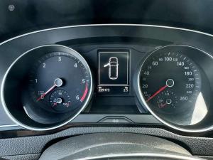 Grey Volkswagen Passat 2016 in Rokiskis, with an engine capacity of 1.60 L and mileage of 240 thousand km for 6550 €, photo 26 on AUTOMOTO.COM.LV