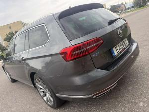 Pelēks Volkswagen Passat 2016 Viļņa, ar dzinēja tilpumu 1.40 L un nobraukumu 242 tūkst. km par 9200 €, foto 7 vietnē AUTOMOTO.COM.LV