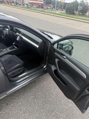 Pelēks Volkswagen Passat 2016 Viļņa, ar dzinēja tilpumu 1.40 L un nobraukumu 242 tūkst. km par 9200 €, foto 10 vietnē AUTOMOTO.COM.LV
