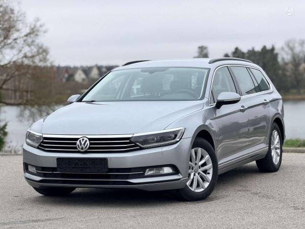 Grey Volkswagen Passat 2017 in Utena, with an engine capacity of 1.60 L and mileage of 307 thousand km for 8550 €, photo 1 on AUTOMOTO.COM.LV