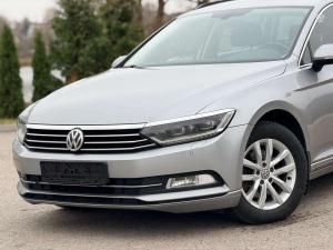 Grey Volkswagen Passat 2017 in Utena, with an engine capacity of 1.60 L and mileage of 307 thousand km for 8550 €, photo 4 on AUTOMOTO.COM.LV