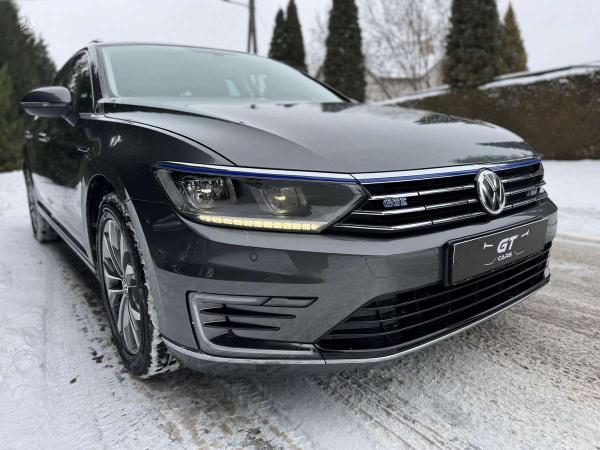 Pelēks Volkswagen Passat 2017 Alīta, ar dzinēja tilpumu 1.40 L un nobraukumu 219 tūkst. km par 10999 €, foto 1 vietnē AUTOMOTO.COM.LV