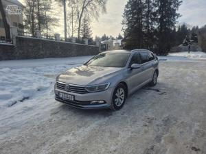 Grey Volkswagen Passat 2017 in Vilnius, with an engine capacity of 1.60 L and mileage of 373 thousand km for 9200 €, photo  on AUTOMOTO.COM.LV