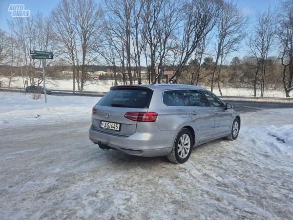 Grey Volkswagen Passat 2017 in Vilnius, with an engine capacity of 1.60 L and mileage of 373 thousand km for 9200 €, photo 6 on AUTOMOTO.COM.LV