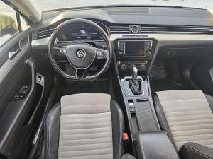 Pelēks Volkswagen Passat 2017 Alīta, ar dzinēja tilpumu 1.60 L un nobraukumu 326 tūkst. km par 9450 €, foto 25 vietnē AUTOMOTO.COM.LV