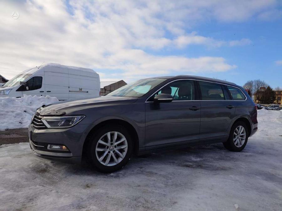Pelēks Volkswagen Passat 2017 Tauragė, ar dzinēja tilpumu 1.97 L un nobraukumu 220 tūkst. km par 10285 €, foto 4 vietnē AUTOMOTO.COM.LV