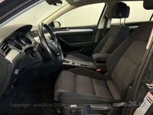 Grey Volkswagen Passat 2017 in Parnu, with an engine capacity of 2.00 L and mileage of 259 thousand km for 9900 €, photo 9 on AUTOMOTO.COM.LV