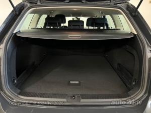 Grey Volkswagen Passat 2017 in Parnu, with an engine capacity of 2.00 L and mileage of 259 thousand km for 9900 €, photo 14 on AUTOMOTO.COM.LV