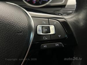 Grey Volkswagen Passat 2017 in Parnu, with an engine capacity of 2.00 L and mileage of 259 thousand km for 9900 €, photo 17 on AUTOMOTO.COM.LV