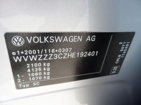 Grey Volkswagen Passat 2017 in Klaipeda, with an engine capacity of 2.00 L and mileage of 164 thousand km for 11200 €, photo 11 on AUTOMOTO.COM.LV