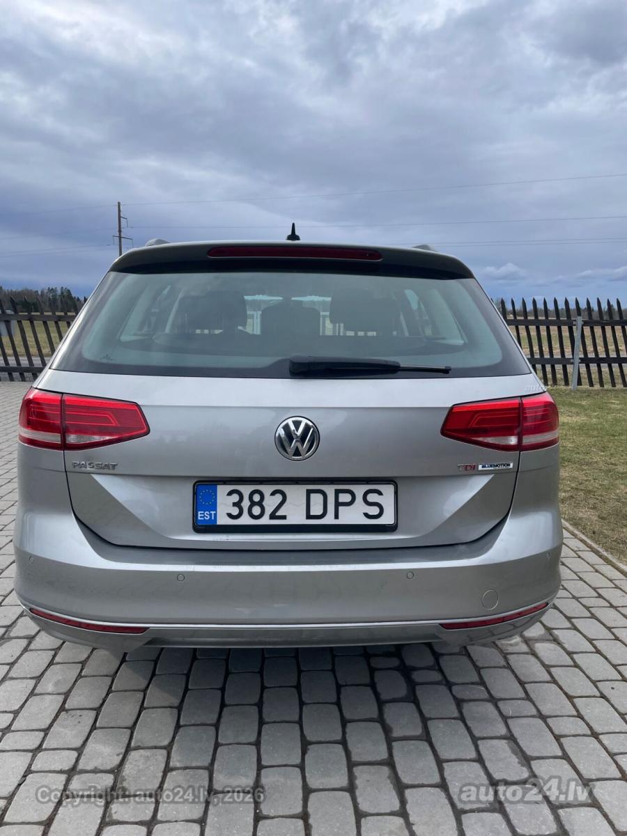 Grey Volkswagen Passat 2017 in Tallinn, with an engine capacity of 1.60 L and mileage of 288 thousand km for 8700 €, photo 14 on AUTOMOTO.COM.LV