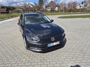 Pelēks Volkswagen Passat 2017 Klaipėda, ar dzinēja tilpumu 2.00 L un nobraukumu 176 tūkst. km par 11500 €, foto  vietnē AUTOMOTO.COM.LV