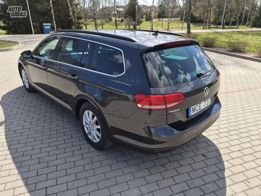 Grey Volkswagen Passat 2017 in Klaipeda, with an engine capacity of 2.00 L and mileage of 176 thousand km for 11500 €, photo 6 on AUTOMOTO.COM.LV