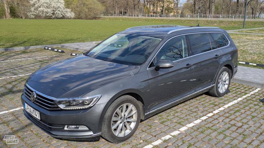 Grey Volkswagen Passat 2017 in Kaunas, with an engine capacity of 1.80 L and mileage of 197 thousand km for 11300 €, photo 1 on AUTOMOTO.COM.LV