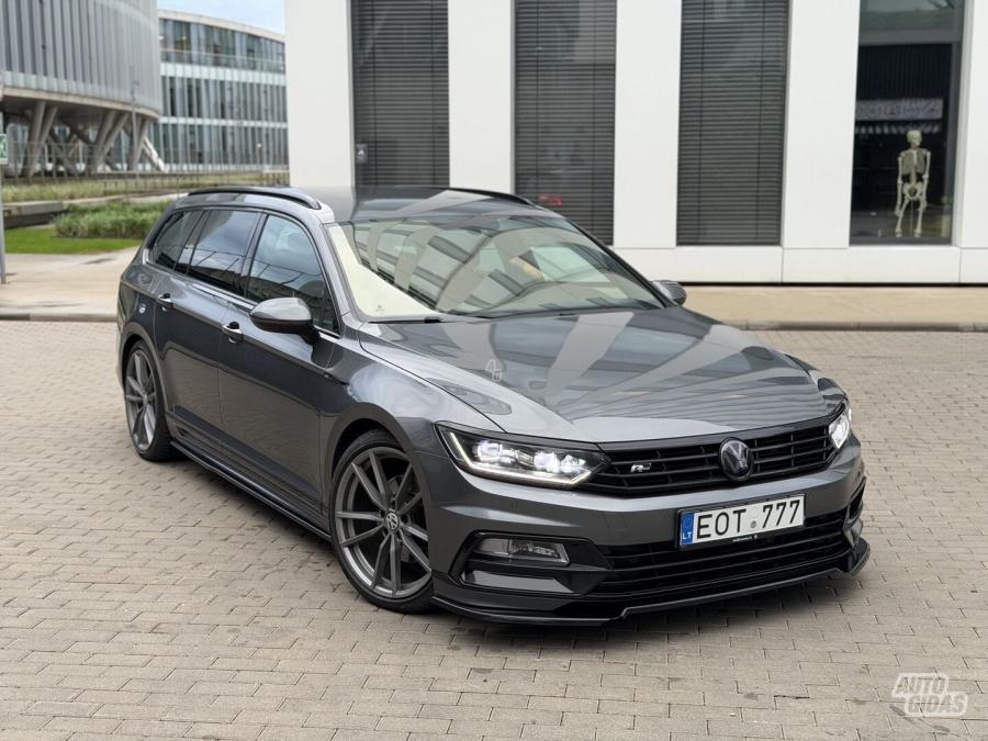 Grey Volkswagen Passat 2017 in Vilnius, with an engine capacity of 2.00 L and mileage of 280 thousand km for 14500 €, photo 4 on AUTOMOTO.COM.LV