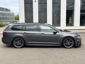 Grey Volkswagen Passat 2017 in Vilnius, with an engine capacity of 2.00 L and mileage of 280 thousand km for 14500 €, photo 8 on AUTOMOTO.COM.LV