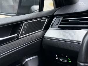 Grey Volkswagen Passat 2017 in Vilnius, with an engine capacity of 2.00 L and mileage of 280 thousand km for 14500 €, photo 20 on AUTOMOTO.COM.LV