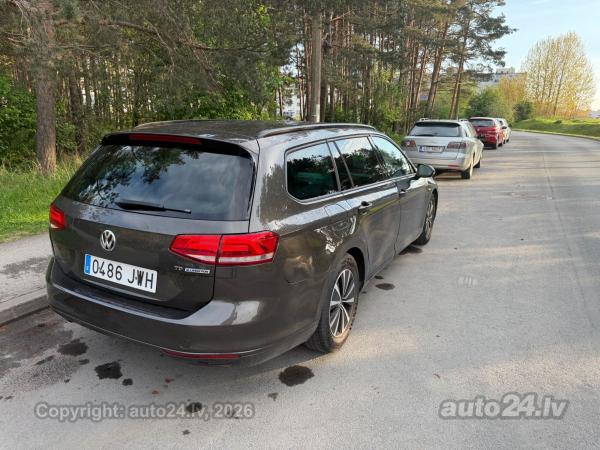 Grey Volkswagen Passat 2017 in Tallinn, with an engine capacity of 1.60 L and mileage of 177 thousand km for 12200 €, photo 3 on AUTOMOTO.COM.LV