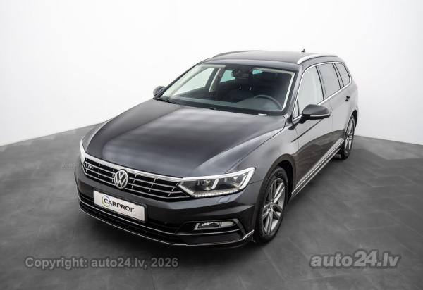 Grey Volkswagen Passat 2017 in Tallinn, with an engine capacity of 2.00 L and mileage of 237 thousand km for 12999 €, photo 1 on AUTOMOTO.COM.LV