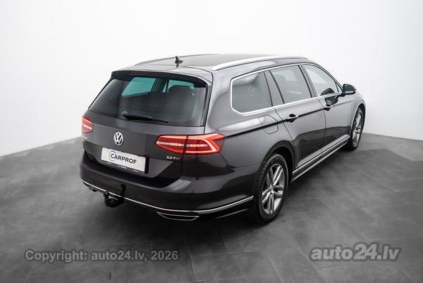 Grey Volkswagen Passat 2017 in Tallinn, with an engine capacity of 2.00 L and mileage of 237 thousand km for 12999 €, photo 4 on AUTOMOTO.COM.LV