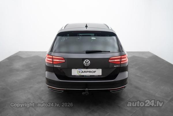Grey Volkswagen Passat 2017 in Tallinn, with an engine capacity of 2.00 L and mileage of 237 thousand km for 12999 €, photo 5 on AUTOMOTO.COM.LV
