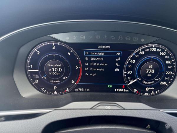Pelēks Volkswagen Passat 2017 Kauņa, ar dzinēja tilpumu 2.00 L un nobraukumu 175 tūkst. km par 15700 €, foto 10 vietnē AUTOMOTO.COM.LV