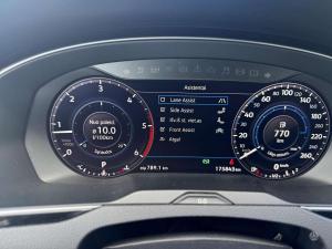 Grey Volkswagen Passat 2017 in Kaunas, with an engine capacity of 2.00 L and mileage of 175 thousand km for 15700 €, photo 11 on AUTOMOTO.COM.LV