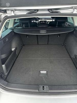 Grey Volkswagen Passat 2017 in Kaunas, with an engine capacity of 2.00 L and mileage of 175 thousand km for 15700 €, photo 20 on AUTOMOTO.COM.LV
