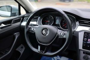 Grey Volkswagen Passat 2017 in Alytus, with an engine capacity of 1.60 L and mileage of 294 thousand km for 7950 €, photo 15 on AUTOMOTO.COM.LV