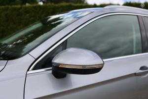 Grey Volkswagen Passat 2017 in Alytus, with an engine capacity of 1.60 L and mileage of 294 thousand km for 7950 €, photo 31 on AUTOMOTO.COM.LV