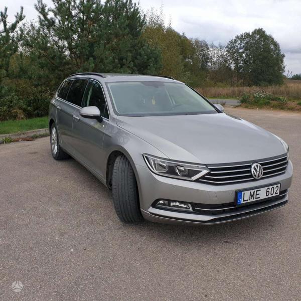 Grey Volkswagen Passat 2017 in Vilnius, with an engine capacity of 1.60 L and mileage of 195 thousand km for 7500 €, photo 2 on AUTOMOTO.COM.LV